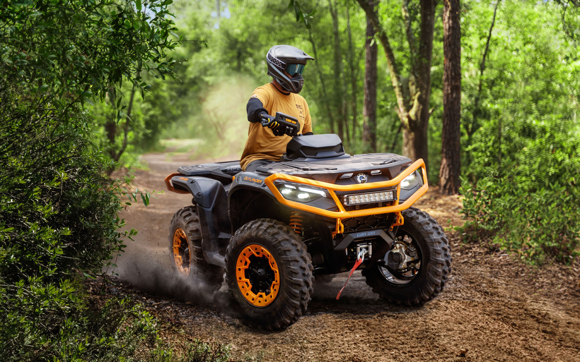 2025 Can-Am Outlander 850 and 1000R - Ultimate Terrain